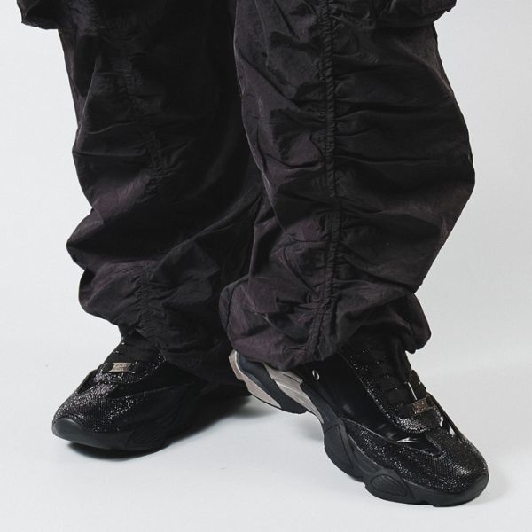 スティーブマデン（STEVE MADDEN）/ラインストーンスニーカー　　25秋冬新作