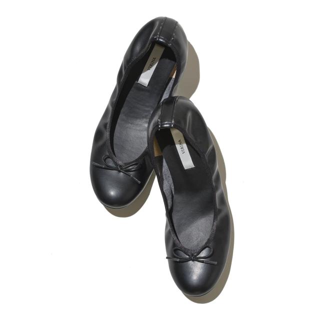 ヴィリーナ（VIRINA）/折りたたみ/晴雨兼用ラウンドバレエシューズ