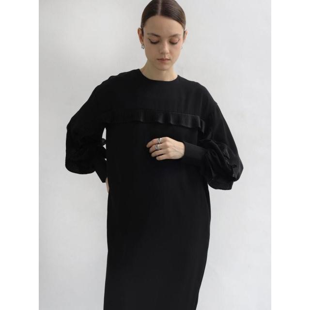 アーガブラック（AgaBLACK）/プリーツフロントフリルワンピース