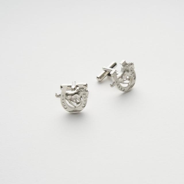 アクアスキュータム（AQUASCUTUM）/【カフス】アクアスキュータム｜馬蹄モチーフ