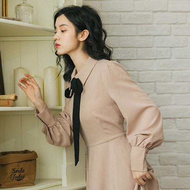 《送料無料》クラシックで上品！ワンピース ロング丈 レディース ロングワンピース マキシワンピース 長袖 クラシックワンピース トレロワンピース マキシ リボン ハイウエスト Aライン 春 秋