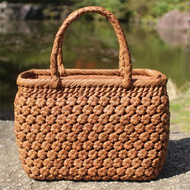 母の日  ギフト  プレゼント 六角花結び編み 山葡萄 かごバッグ  やまぶどう 山ぶどう カゴバッグ 持ち手 おしゃれ バスケット メルカド レディース ハンドバッグ 着物 籠バッグ 蔓 バック かご 巾着 職人の手作り 中布と内ポケット付き 送料無料
