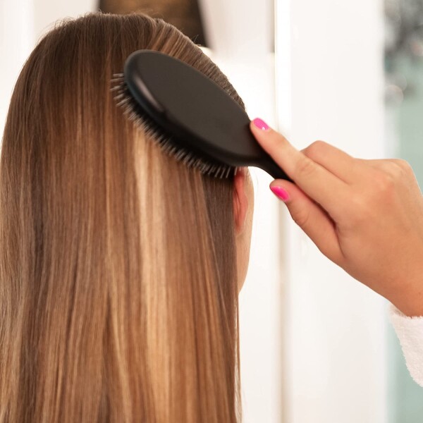 ドイツ製手作り 1869年から ナイロンと猪毛のブラシ − 普通から多い髪