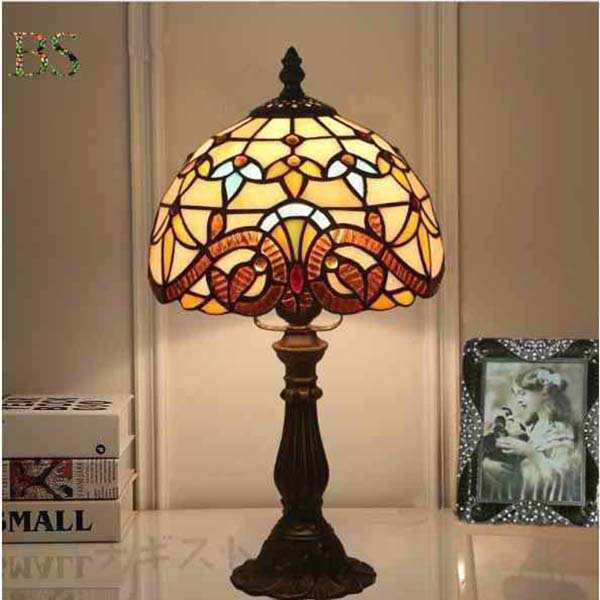 ベッドサイド  書斎 寝室 北欧 テーブルランプ ガラス工芸 卓上ライト ステンドグラス 豪華 LED 花柄 インテリアランプ アンティーク おしゃれ 送料無料