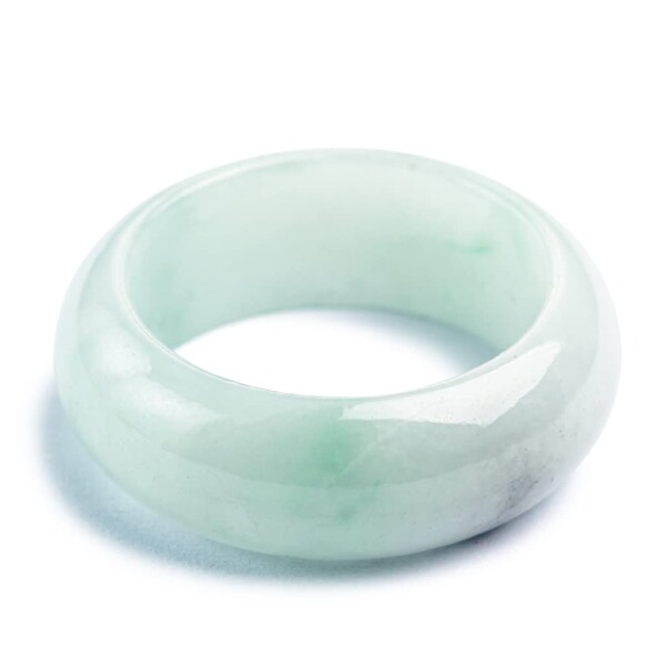 17号 糸魚川天然翡翠 くりぬき指輪 白色 日本国石 縄文のパワーストーンYB0341