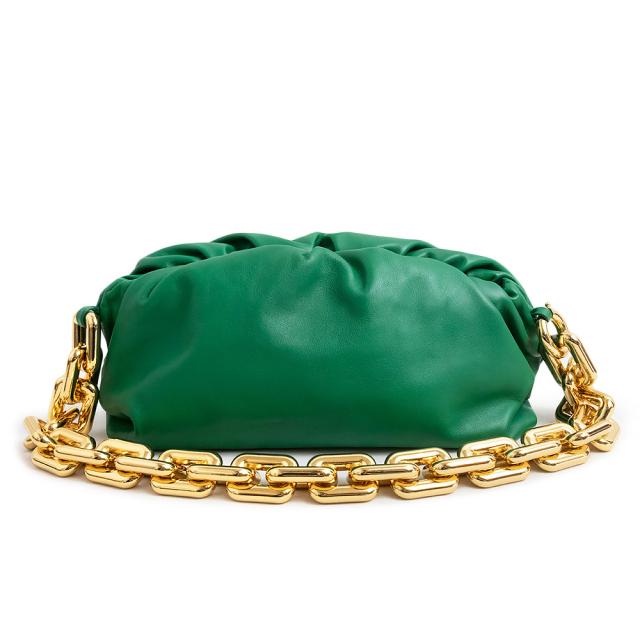 （未使用　展示品）ボッテガヴェネタ BOTTEGA VENETA ザ チェーン ポーチ ショルダーバッグ カーフスキン レザー グリーン 緑 ゴールド金具 620230