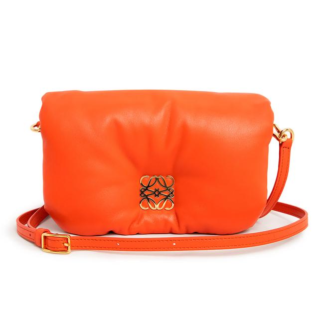 （未使用　展示品）ロエベ LOEWE ゴヤ パファー ミニ ショルダーバッグ 斜め掛け シャイニーナパラムスキン レザー サンライズオレンジ ゴールド金具 A896W56X01
