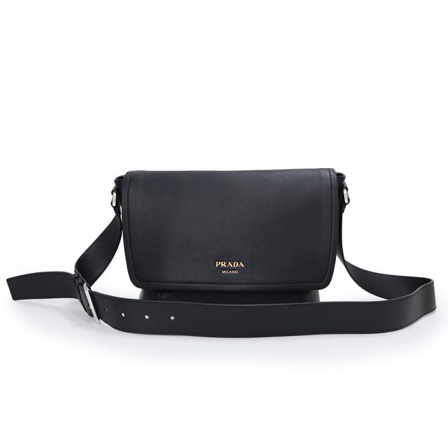 （未使用　展示品）プラダ PRADA ショルダーバッグ 斜め掛け ソフトグレインカーフ レザー NERO ネロ ブラック 黒 シルバー金具 2VD069