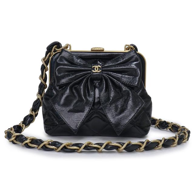 （新品・未使用品）シャネル CHANEL マトラッセ チェーンクラッチ リボン がま口 ショルダーバッグ 斜め掛け エナメル ラムスキン レザー ブラック 黒 ゴールド金具 AP4028