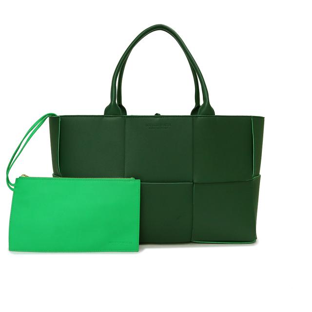 （未使用　展示品）ボッテガヴェネタ BOTTEGA VENETA イントレチャート ミディアム アルコ トート ハンドバッグ ラムスキン レザー レインツリー グリーン 緑 ゴールド金具 609175