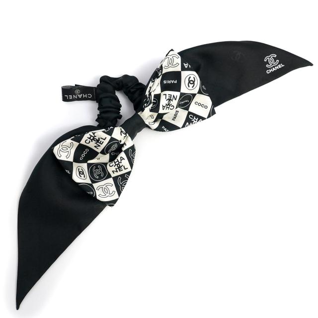 （新品・未使用品）シャネル CHANEL リボン ココマーク バイカラー シュシュ ヘアゴム ヘアアクセサリー シルク100％ ブラック ホワイト 黒 白 AAA820