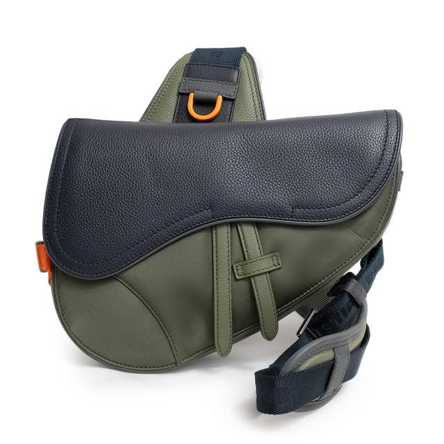 （未使用　展示品）ディオール Dior サカイ sacai コラボ サドルバッグ ボディバッグ 斜め掛け ナイロン レザー カーキ ネイビー マットシルバー マットゴールド オレンジ ネイビー金具 1ADPO246USC