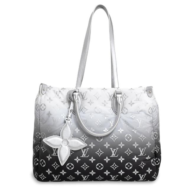 （未使用　展示品）ルイ ヴィトン LOUIS VUITTON LV SKI オンザゴー MM 2Way ショルダー トート ハンドバッグ モノグラムナイロン レザー フロスト グレー シルバー金具 M11847 箱付