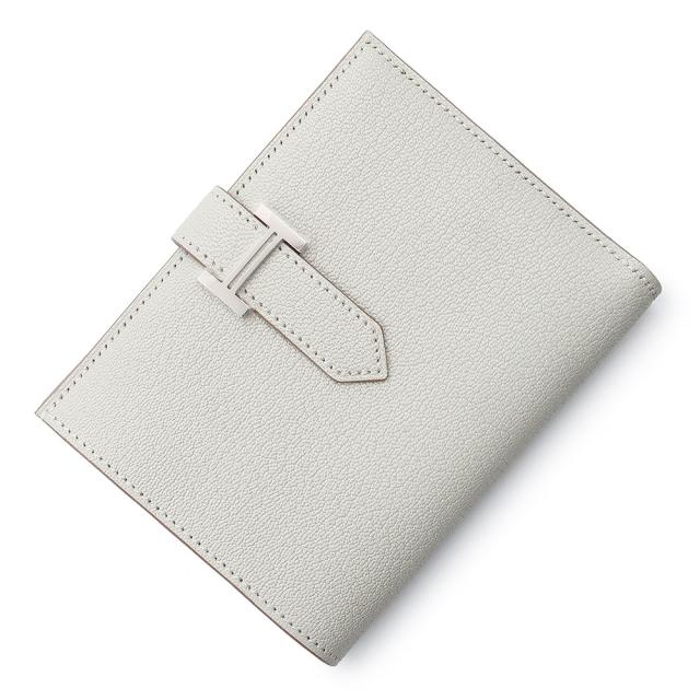 （新品・未使用品）エルメス HERMES ベアン コンパクト 二つ折り財布 シェブル シェーブルミゾール レザー ブルーペール グレー シルバー金具 W刻印 箱付