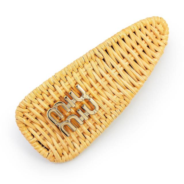 （新品・未使用品）ミュウミュウ miu miu ロゴ バレッタ ヘアアクセサリー ウィッカー ラフィア ナチュラル ベージュ ゴールド金具 5IF092 箱付