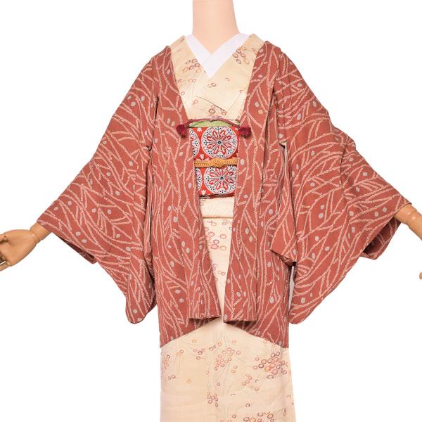 【Prices down2】【中古品】羽織「紗綾形地紋 赤茶 葉」正絹 総絞り 羽織り 【メール便不可】＜T＞ss2512hor45