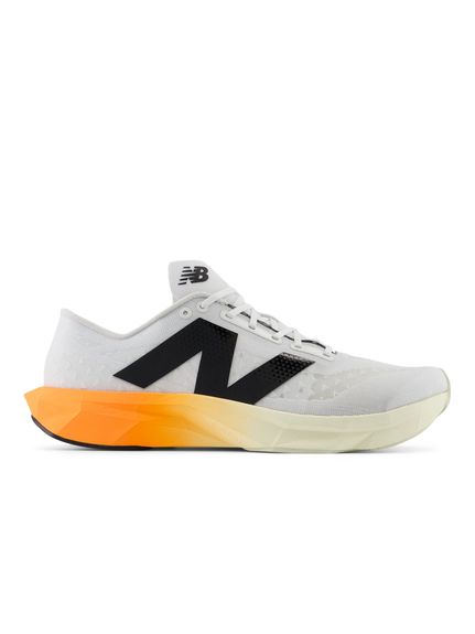ニューバランス New Balance FuelCell Pvlse v1 シリアスランナー