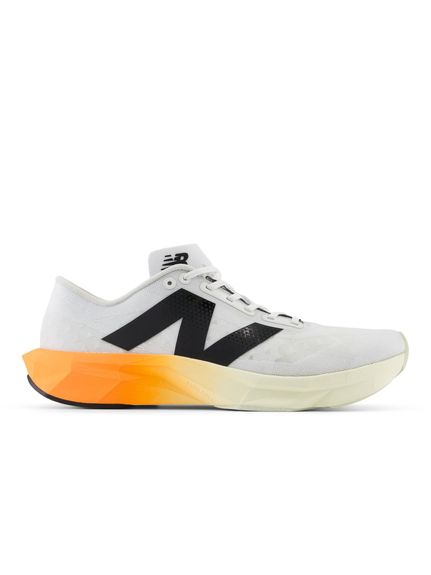 ニューバランス New Balance FuelCell Pvlse v1 シリアスランナー