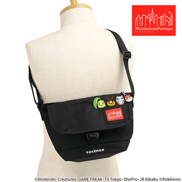 マンハッタンポーテージ Manhattan Portage ナイロンメッセンジャーバッグ ポケモン [MP1603FZPPKMN25ZA SS26] NYLON MESSENGER BAG (XXS) FZP ZA メンズ・レディース ポケットモンスター ミニショルダー ブラック 正規取扱店