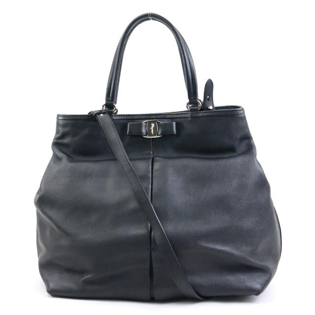 Salvatore Ferragamo サルヴァトーレフェラガモ ヴァラリボン ハンドバッグ ショルダーバッグ ブラック 14054 レディース【中古】 h30837g