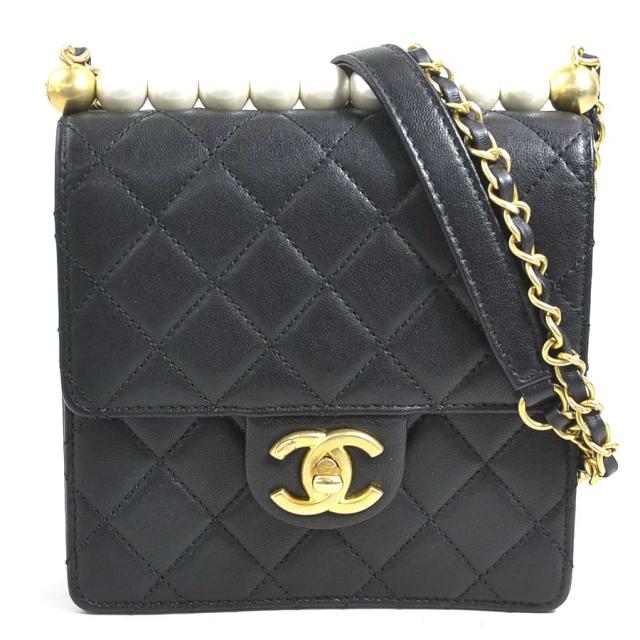 CHANEL シャネル マトラッセ 斜め掛けショルダーバッグ ブラック/オフホワイト 14054 レディース【中古】 e60259i