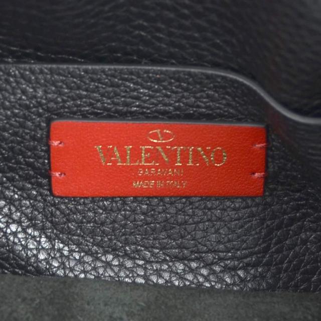 Valentino Garavani ヴァレンティノ ガラヴァーニ ロックスタッズ