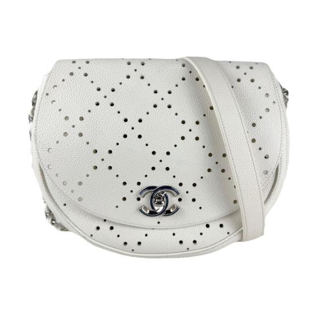 CHANEL シャネル ショルダーバッグ ホワイト 14056 レディース【中古】 z7964