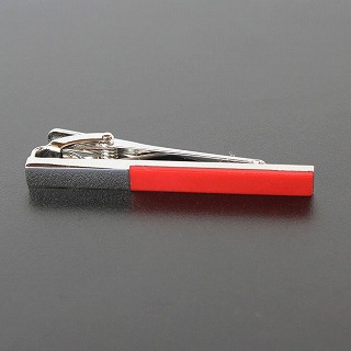 エリザベスパーカー　アクリルレッドネクタイピン