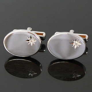 6月の誕生石　ムーンストーンカフス