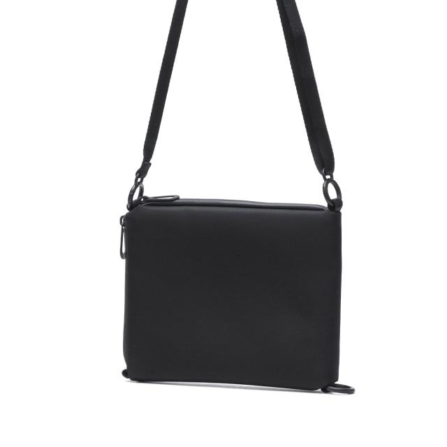 【5％OFFクーポン】【商品レビューで＋5％】【正規品1年保証】コートエシエル ショルダーバッグ サコッシュ メンズ レディース 斜めがけバッグ ブランド Cote&Ciel  おしゃれ 耐水 1.8L Inn S Sleek 28932