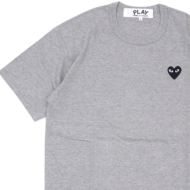 新品 プレイ コムデギャルソン PLAY COMME des GARCONS MENS BLACK HEART WAPPEN TEE Tシャツ GRAY グレー 灰色 半袖Tシャツ