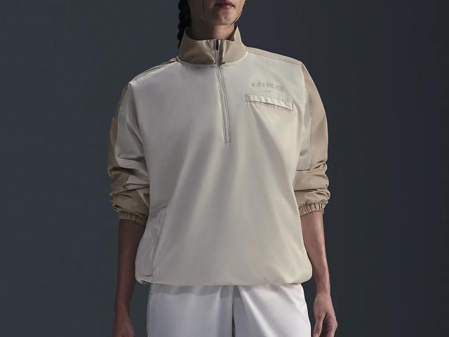 ナイキ NIKE ランニングジャケット レディース ベージュ スポーツ フィットネス 1/2ジップ ハーフジップ ジャケット HQ3238-110