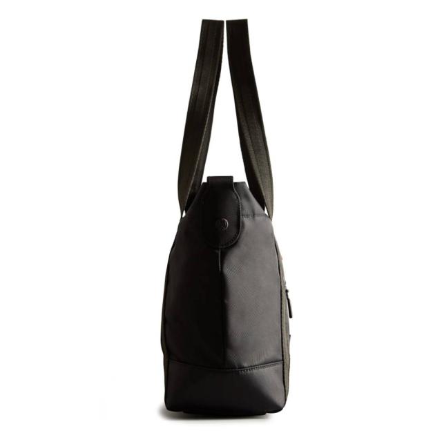 ハンター HUNTER 【正規取扱販売店】NYLON MIDI TOPCLIP TOTE ナイロン ミディアム トップ クリップ トート バッグ 13.06L メンズ レディース ブラック カジュアル バッグ 2WAY 通勤 通学 トートバッグ ショルダーバッグ ストラップ取り外し可能 UBS1201KBM