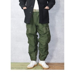 スウェーデン軍 ACTIVE LIFE社製 UF90タンカーズパンツ オリーブ デッドストック 未使用 190-85（W92cm） 【北海道・沖縄・離島配送不可】