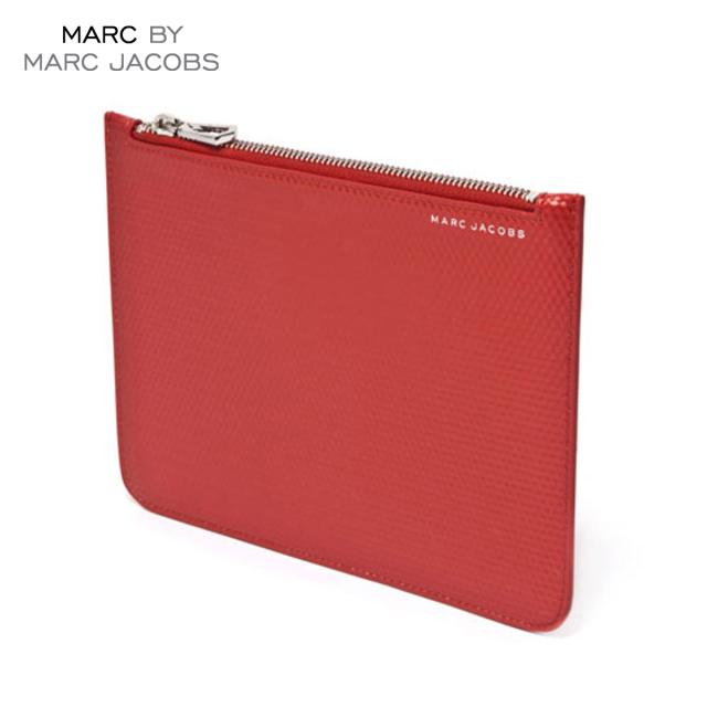 40%OFFクーポンセール 【利用期間 12/13 0:00〜12/19 9:59】 マークジェイコブス MARCJACOBS 正規品 ケース Cube Large Case 6.5x8.875 D25S35 クリスマス プレゼント ラッピング