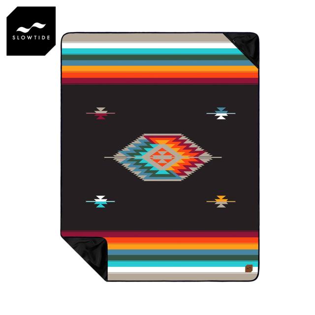 15%OFFセール 【販売期間 12/13 0:00〜12/19 9:59】 スロウタイド タオル 正規販売店 SLOWTIDE ブランケット VALEN CAMP BLANKET ST652 BLACK クリスマス プレゼント ラッピング