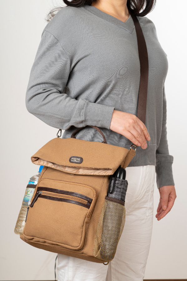 10ポケットバッグ バッグ 3WAYバッグ ショルダーバッグ リュックサック 手提げバッグ ロベルト・リッチ 男女兼用バッグ 母の日 父の日 敬老の日 誕生日 プレゼント ギフト グッズ