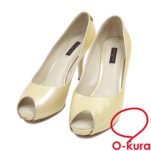 中古 ルイ ヴィトン パンプス レディース ホワイト系 24.5cm 38 エナメル オープントゥ パドロック ハイヒール 古着 アパレル