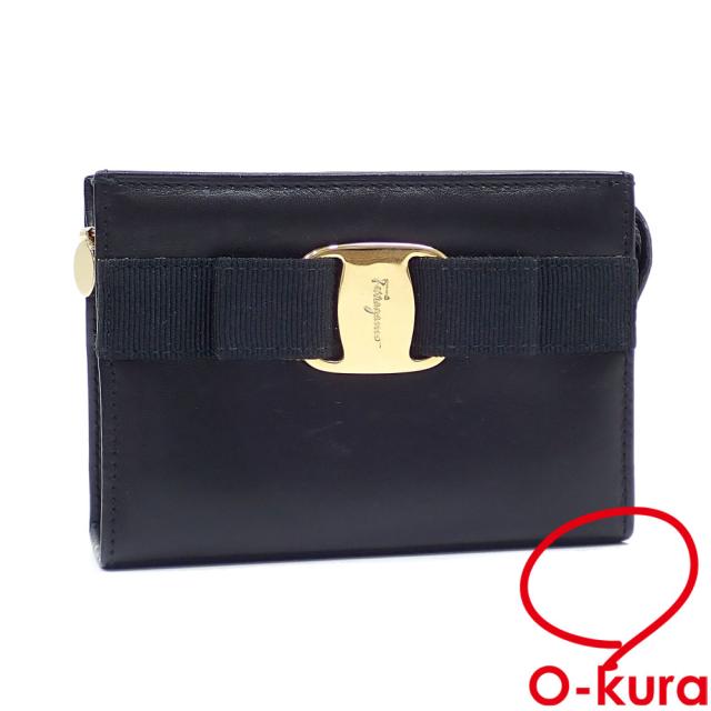 中古 サルヴァトーレフェラガモ キーリング付き ポーチ ヴァラ リボン レディース ブラック 黒 レザー 223057 小物入