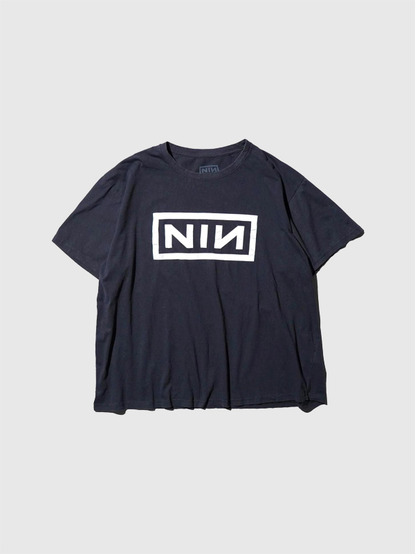 THRIFTY LOOK スリフティー ルック Tシャツ 半袖 綿 100% NINE INCH NAILS ナイン・インチ・ネイルズ バンド T TL23S07500 NINロゴ アイコン