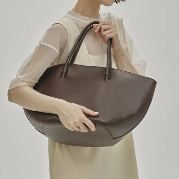 【即納】TODAYFUL トゥデイフル LIFEs ライフズ　Ecoleather Round Bag エコレザーラウンドバッグ 12511012 吉田怜香【2025】【SS】【2025春夏】【2025SS】【入荷】