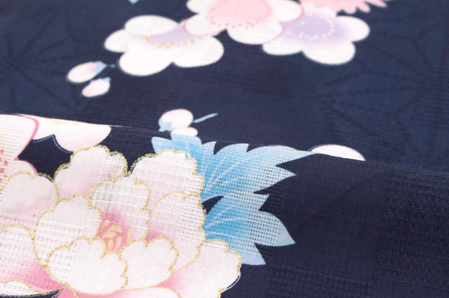 浴衣 レディース bonheur saisons ボヌールセゾン 濃紺 ネイビー 薄ピンク 牡丹 梅 麻の葉 花 綿 ラメ 夏祭り 花火大会 女性用 仕立上がり 【S・フリー】【送料無料】 浴衣 レディース bonheur saisons ボヌールセゾン 濃紺 ネイビー 薄