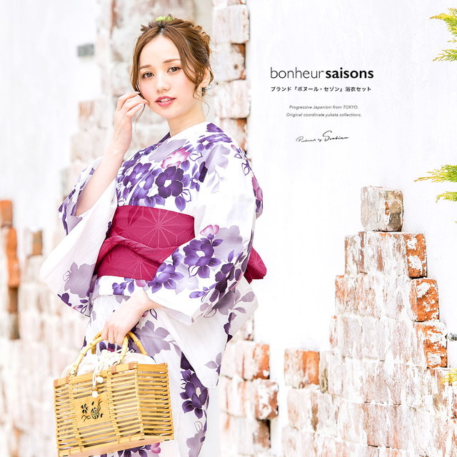 浴衣セット レディース 浴衣セット 作り帯 大人 3点セット（浴衣/帯/下駄） bonheur saisons ボヌールセゾン 白 オフホワイト 紫 パープル 赤紫 椿 花 ラメ 綿麻 夏 花火大会