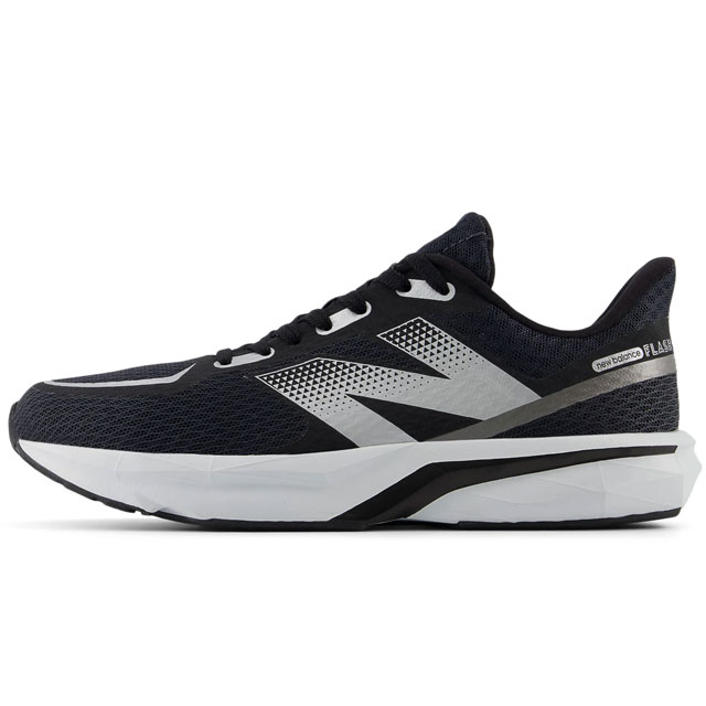 送料無料 スニーカー ランニングシューズ ローカット レディース SS 春夏 新作 夏新作 秋新作 人気 流行 定番 2025 ニューバランス new balance v7 WFLSH BK7 ワイズB ダイナソフト フラッシュ ブラック 黒 靴