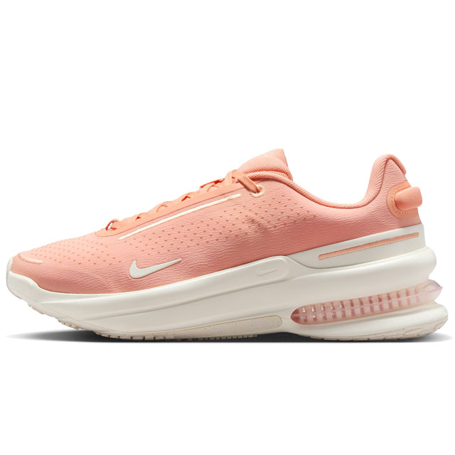 送料無料 スニーカー ローカット レディース AW 秋冬 新作 秋新作 冬新作 人気 流行 定番 2025 ナイキ NIKE SC IB2764-800 ウィメンズ エア ズーム アップターン 軽量 カジュアルシューズ アプリコットアガット セイル ウォッシュドコーラル ペールアイボリー 靴