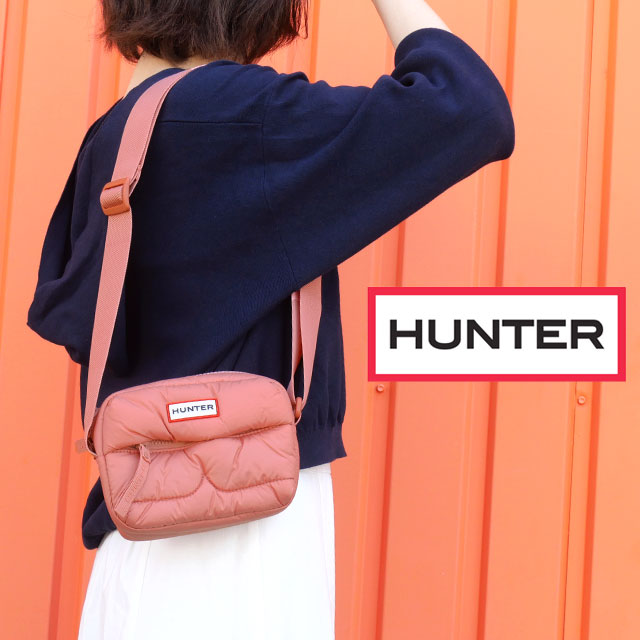 送料無料 ショルダーバッグ ポーチ メンズ レディース AW 秋冬 新作 秋新作 冬新作 人気 流行 定番 2025 ハンター HUNTER BAG UBX2238CPE DRN バッグ イントレピッド パファーミニクロスボディ 斜め掛け ミニバッグ 肩掛け コンパクト ドリーミーヌード ロゴ 鞄 バック