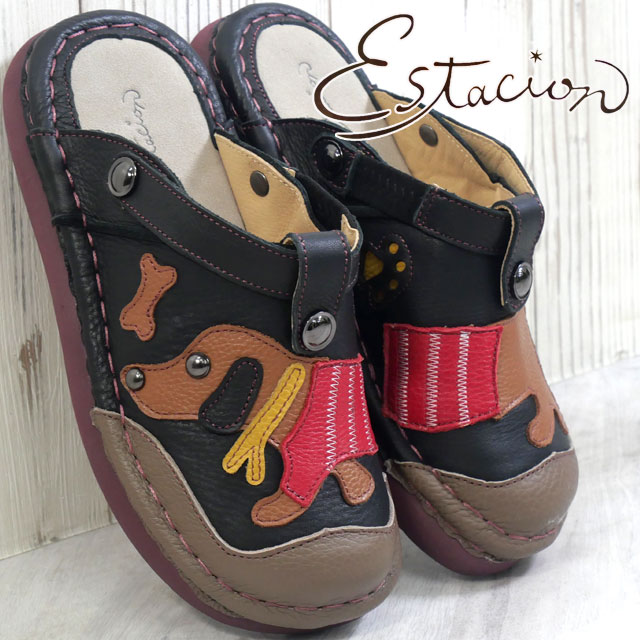 送料無料 クロッグサンダル レディース SS 春夏 新作 夏新作 秋新作 人気 流行 定番 2025 エスタシオン Estacion 2WAY TGE599 履きやすい 靴 疲れない サボサンダル 本革 痛くない犬 いぬ イヌ ドッグ ワンちゃんモチーフ