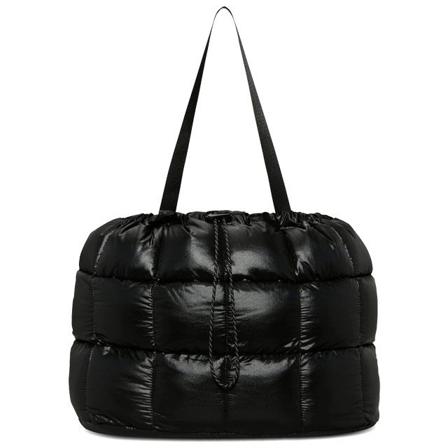 送料無料 スポーツウェア メンズ レディース ユニセックス AW 秋冬 新作 秋新作 冬新作 人気 流行 定番 2026 ナイキ NIKE NSW PUFFLE 2.0 28L BAG HQ0220 010 バッグ パフル トート 大容量 ブラック/アイアングレー/(ブラック) 黒 鞄 バック