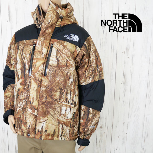 送料無料 ゴアテックス 長袖 メンズ ユニセックス AW 秋冬 新作 秋新作 冬新作 人気 流行 定番 2026 ザ・ノース・フェイス ND92552 ダウンジャケット ノベルティーバルトロライトジャケット アウター 防寒 フード付き コート 保温 防風 上着 中わた アパレル 総柄 服