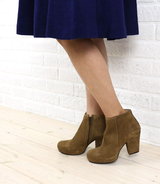 kmb.(ケーエムビー)スエード サイドジップ ショートブーツ・R651-0311402    レディース 女性 誕生日プレゼント ギフト 正規品 新品